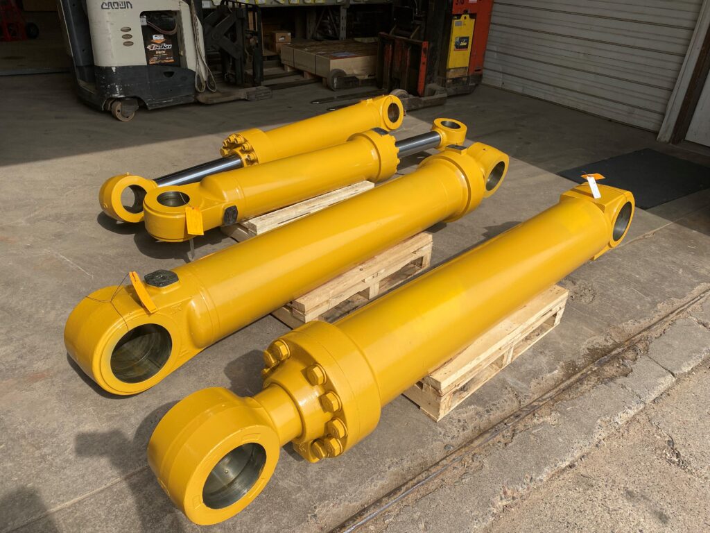 Mining Equipment Steering and Hoist Cylinders | H-E Parts
